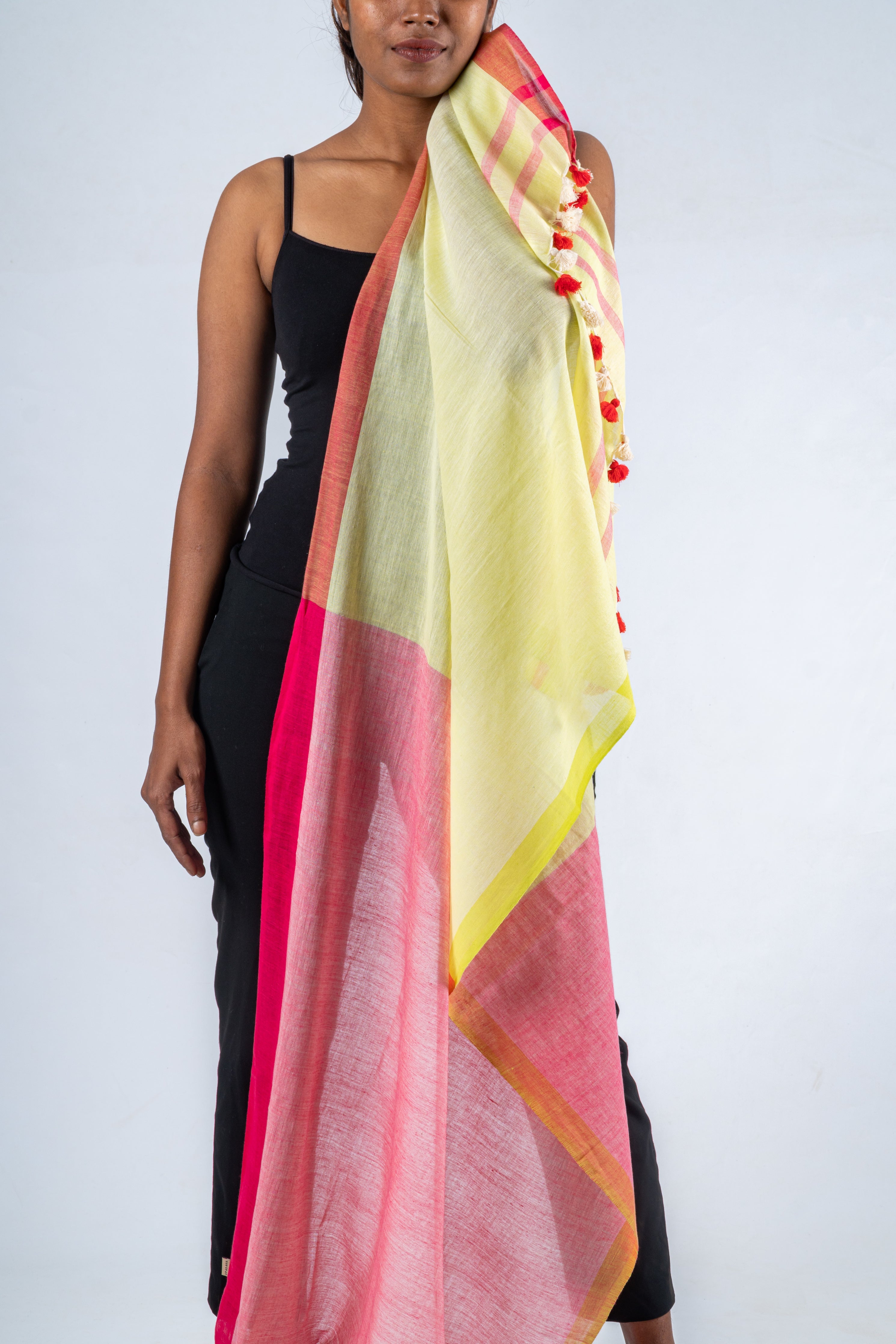 Handwoven Organic Cotton Scarf - MILAGAI – Upasana Design Studio